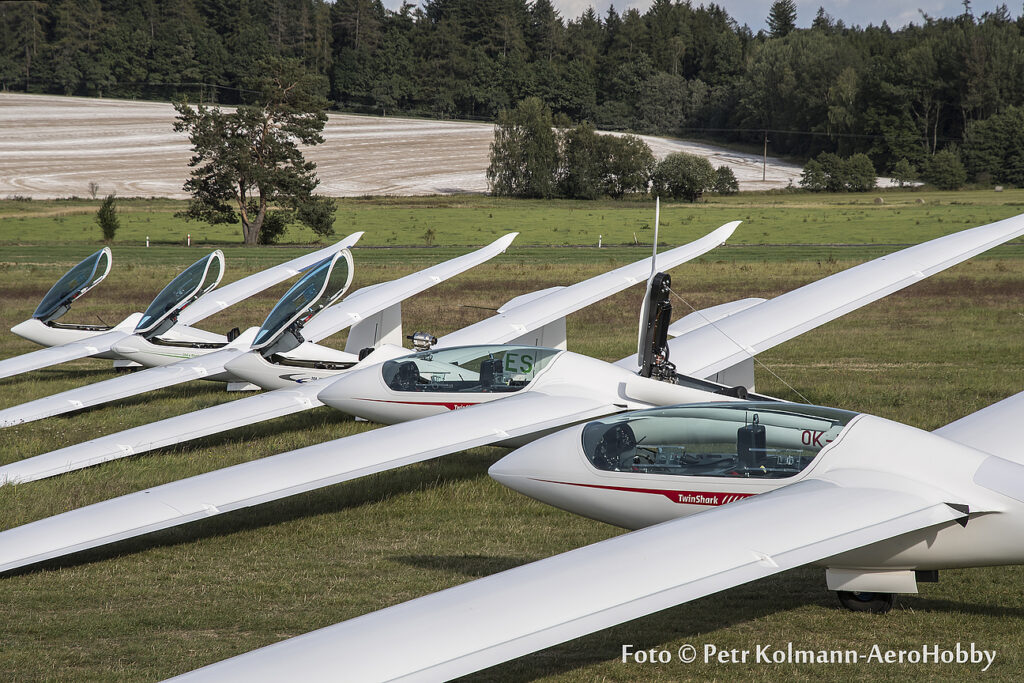 Company - HPH Sailplanes